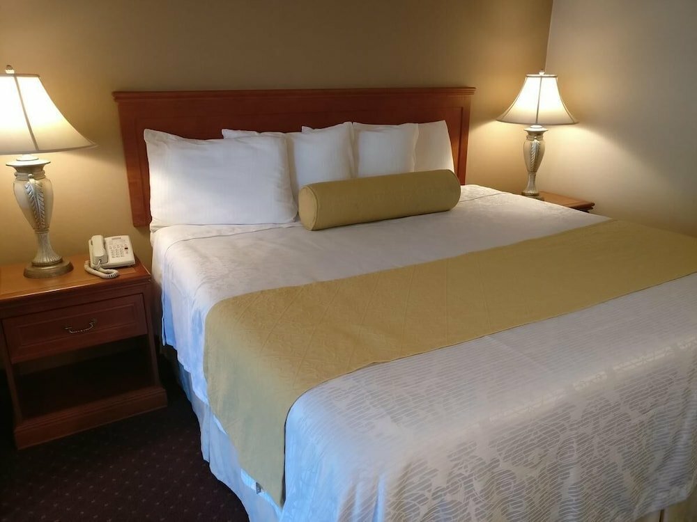 Otel Burbank Inn and Suites, Burbank, foto