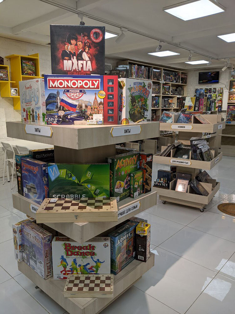 Masa oyunları ve zeka geliştirici oyunlar Hobby Games, Moskova, foto