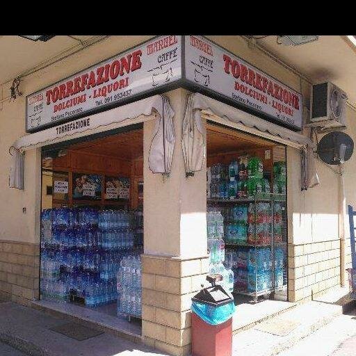 Kahve dükkanları Torrefazione Manuel, Sicilya, foto