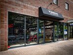 Trek Bicycle 横浜（直営店） (Kanagawa Prefecture, Yokohama, Naka Ward), bisiklet mağazaları  Yokohama'dan