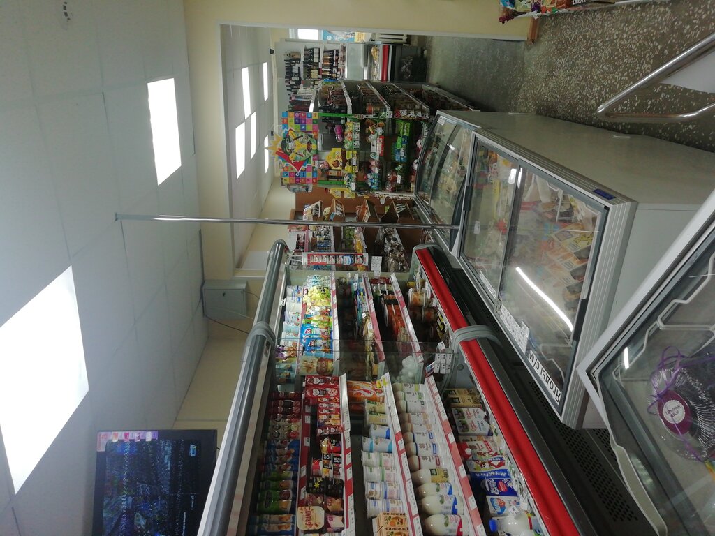 Market Magazin u Valentiny Avers, Nijnevartovsk, foto