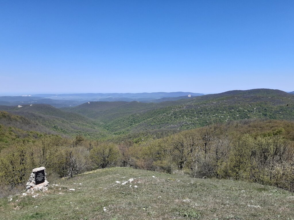 Dağ zirvesi Гора Караул-Тепе, Kırım Cumhuriyeti, foto