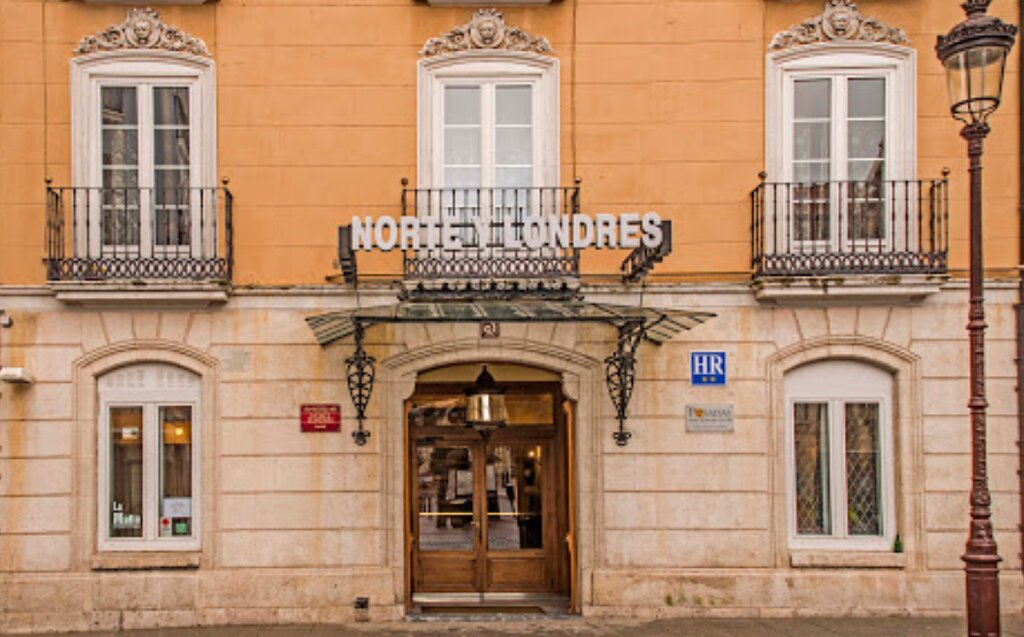 Otel Norte y Londres Hotel, Burgos, foto