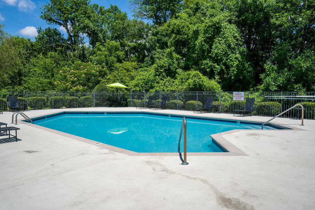 Emlak ofisi Villas at Oak Crest, Chattanooga, foto