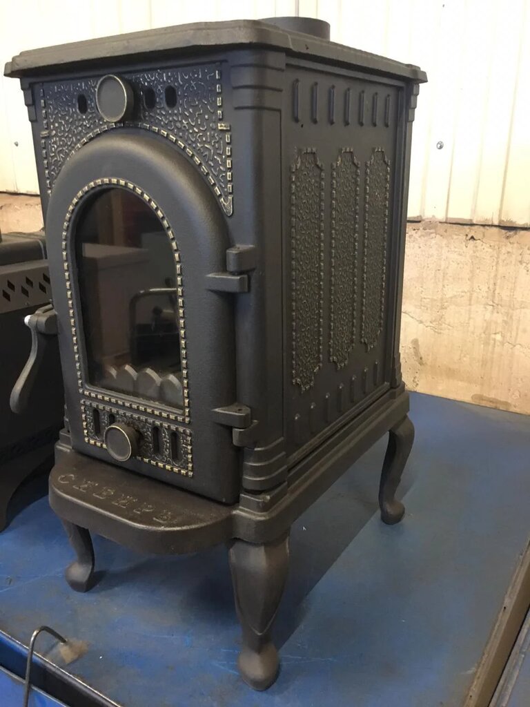 Soba, şömine Chugunina, Novosibirsk, foto