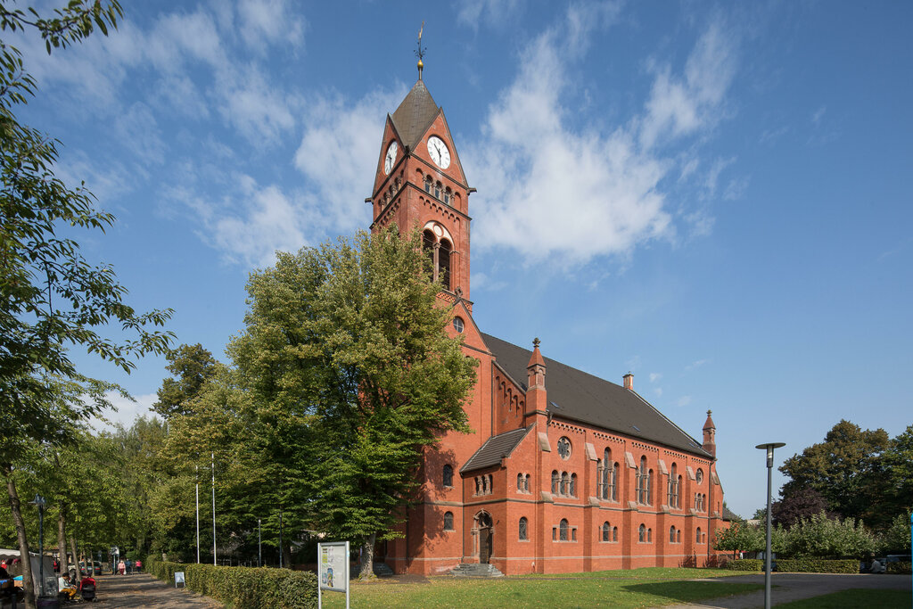 Dini dernekler Kirche am Kartenberger Markt - Evangelische Kirchengemeinde Essen-Katernberg, Essen, foto
