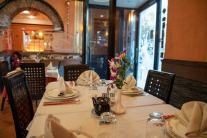 Ristorante Cinese La Muraglia (Lombardy, Provincia di Pavia, Voghera, Via Emilia), restoran  Voghera'dan