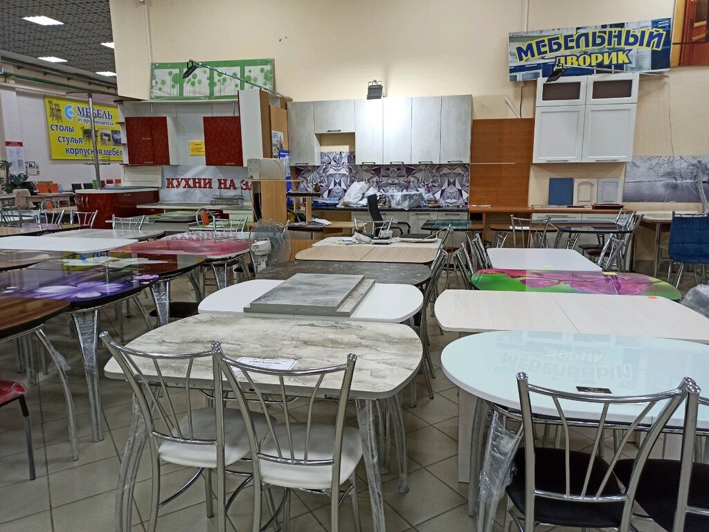 Mutfak mobilyaları Mebelny dvorik, Orenburg, foto