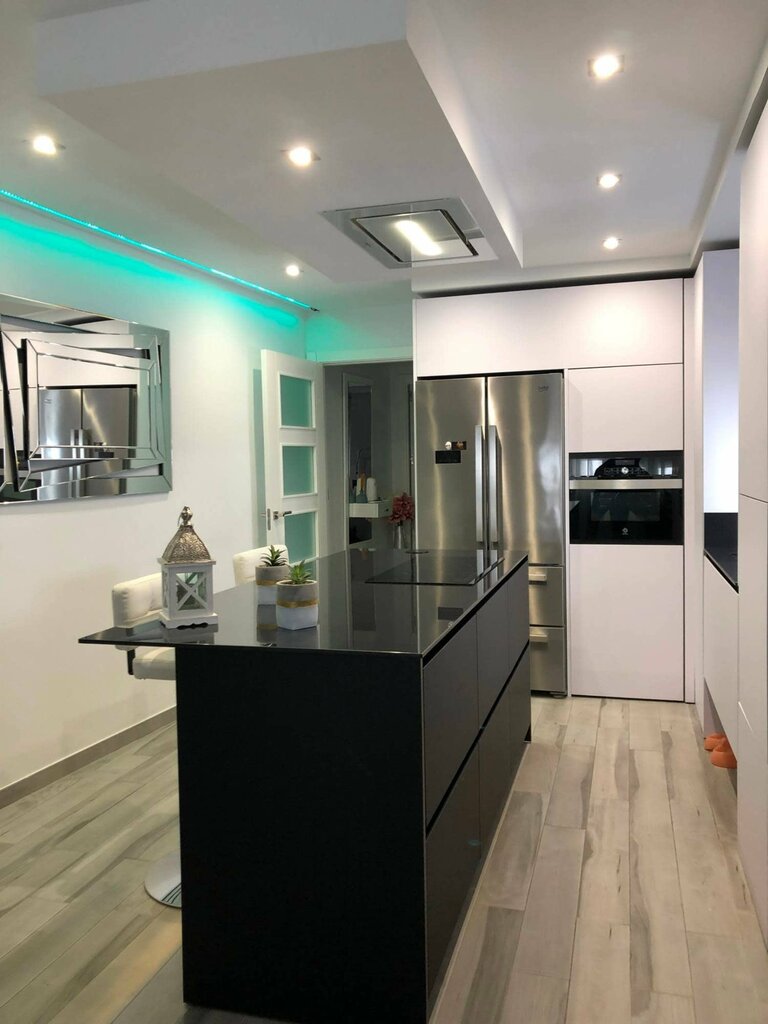 Mobilya mağazaları Mukali Decoracion S. L., Sevilla, foto