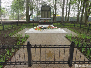 Экскадрилье Нормандия-Неман (Kaliningrad Region, Polessk, Shevchuka Street), anıt, heykel  Polessk'ten