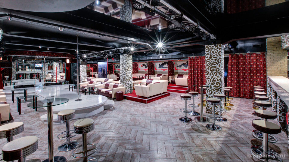 Gece kulüpleri Men's Club Striptease, Moskova, foto