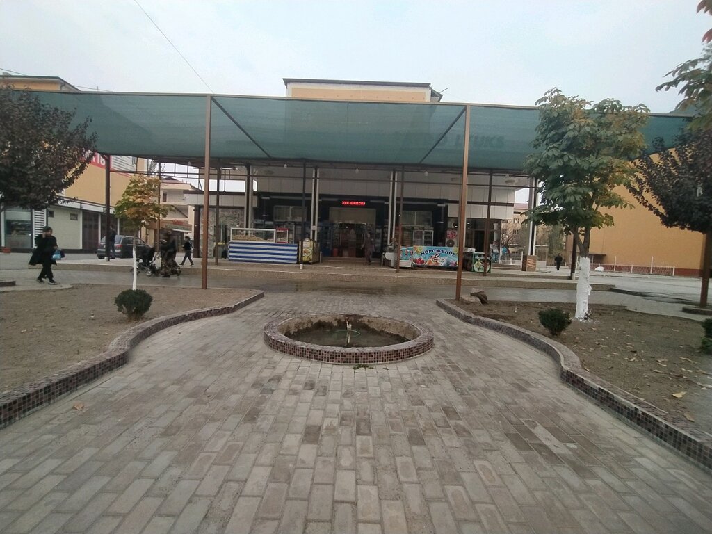 Market Rustambek Savdo Lyuks, Andican, foto