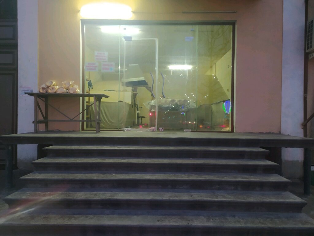 Fast food Shesh-besh Ayron, Andican, foto