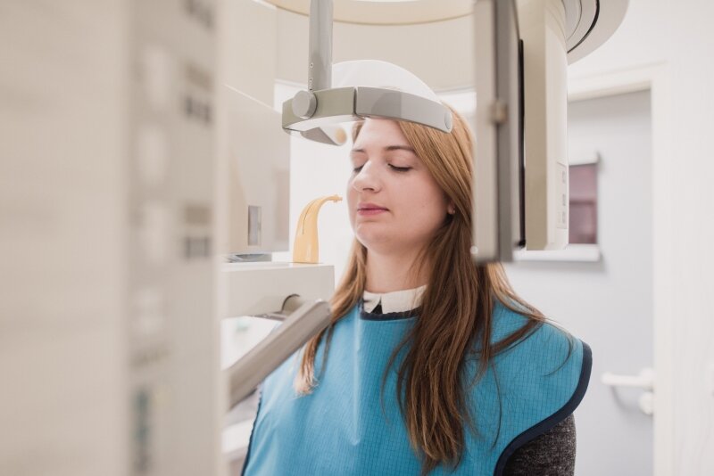 Özel ağız ve diş sağlığı klinikleri ve muayenehaneleri Zahnarztpraxis Dr. Susanne Axmann, Renanya‑Palatinate, foto