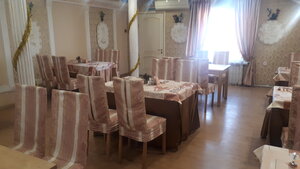 Колиста (Bolshaya Krasnaya ulitsa No:94Б, selo Vysokaya Gora), kafe  Tataristan'dan