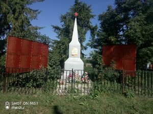Погибшим в годы Великой Отечественной войны воинам-землякам (Novosibirsk Region, Kyshtovskiy rayon, derevnya Kulyaba), anıt, heykel  Novosibirskaya oblastından