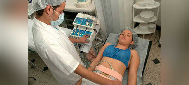 Güzellik salonu National Institute of Cosmetology and Esthetics Atenea, Medellin, foto