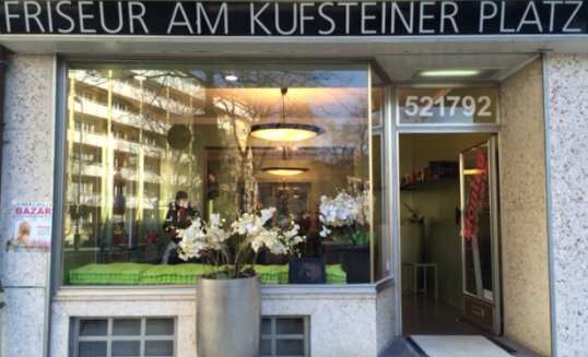 Güzellik salonu Friseursalon Friseur am Kufsteiner Platz München, Münih, foto
