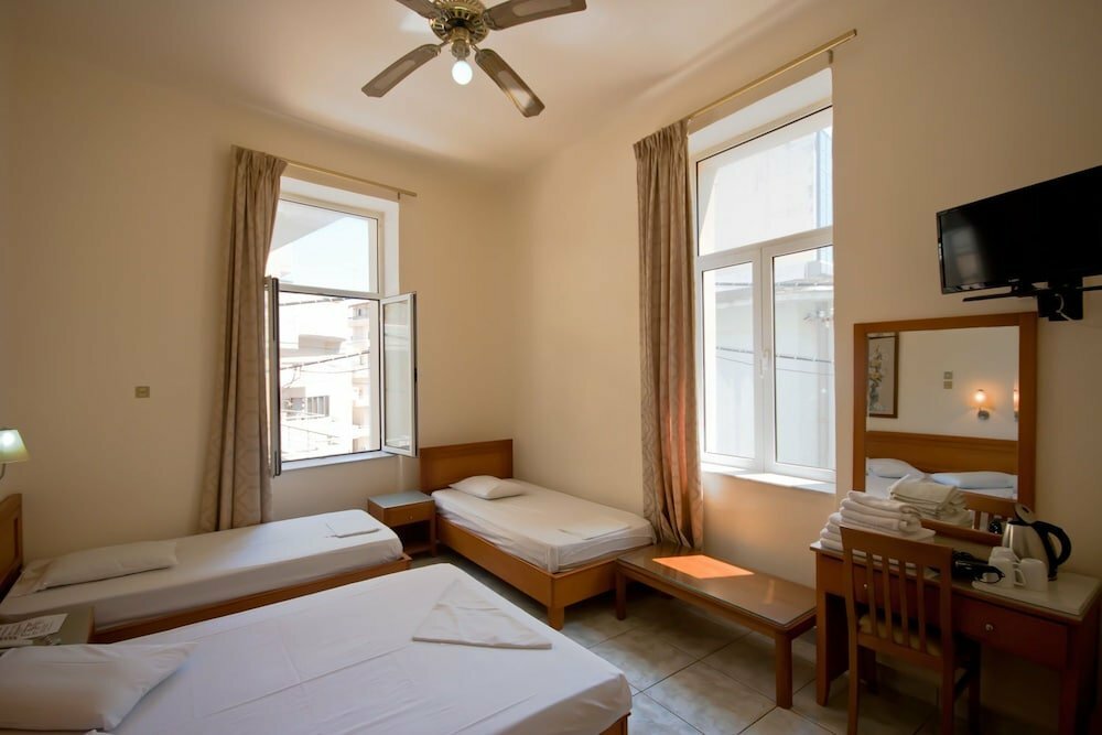 Otel Hotel Lena, Kandiye (İraklion), foto