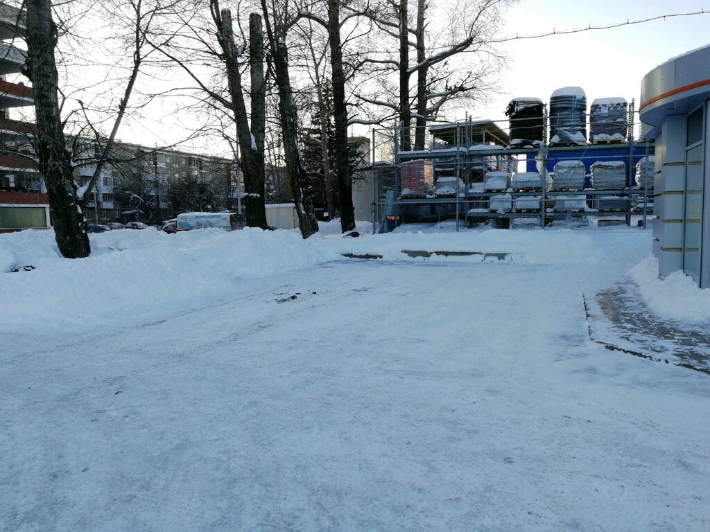 Otoparklar Парковка, Yekaterinburg, foto