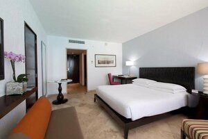 Reflect Cancún Resort & Spa- Plan Europeo (Quintana Roo, Cancun, Bulevar Kukulcán), otel  Cancun'dan