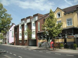 Hotel Am Rathaus (North Rhine-Westphalia, Rhein-Sieg-Kreis, Hauptstraße), otel  Lohmar'dan