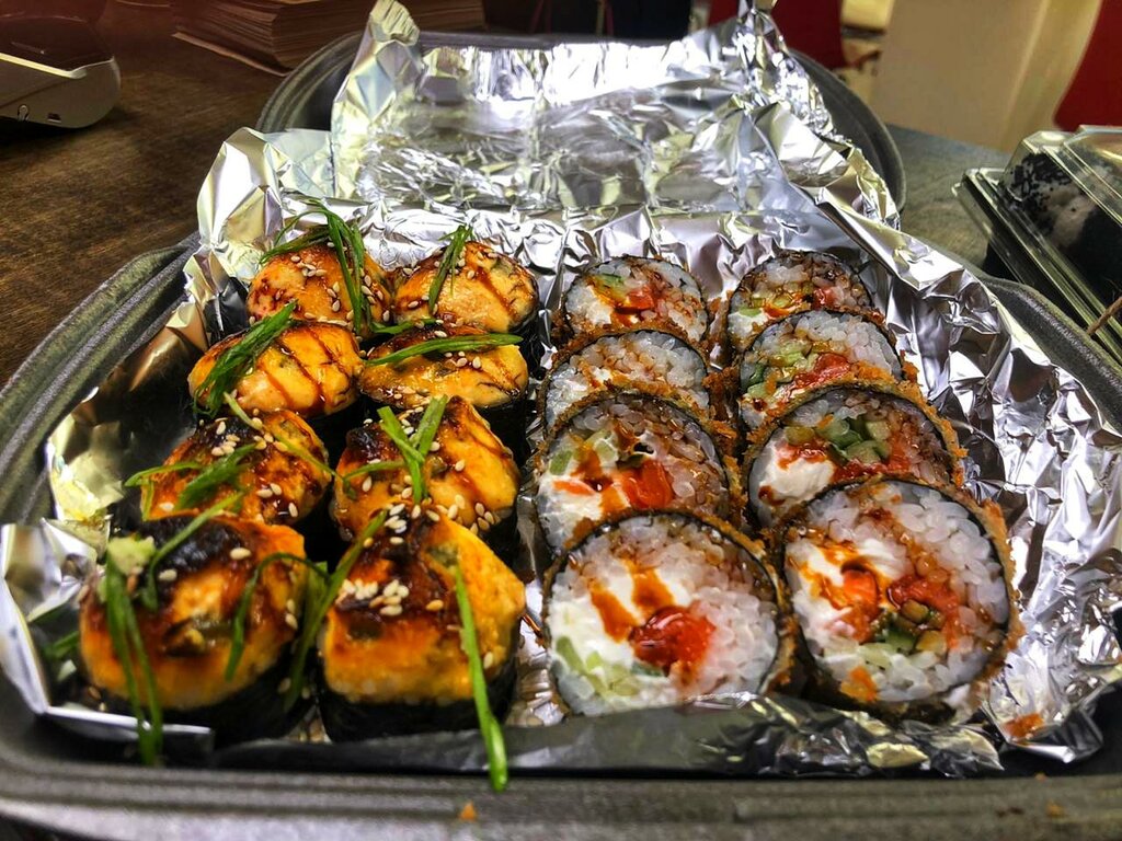 Suşi restoranı Mado sushi роллы суши, Lomonosov, foto