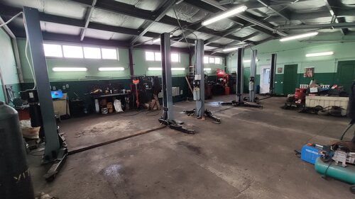 Otomobil servisi Workshop, Dzerzhinsk, foto