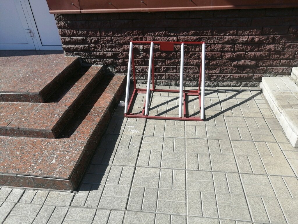 Bisiklet park yerleri Парковка, Omsk, foto