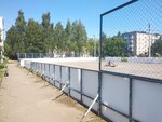 Hockey rink (Yaroslavl Region, Town of Rostov, Pyatisotka Quarter), spor alanı  Rostov'dan