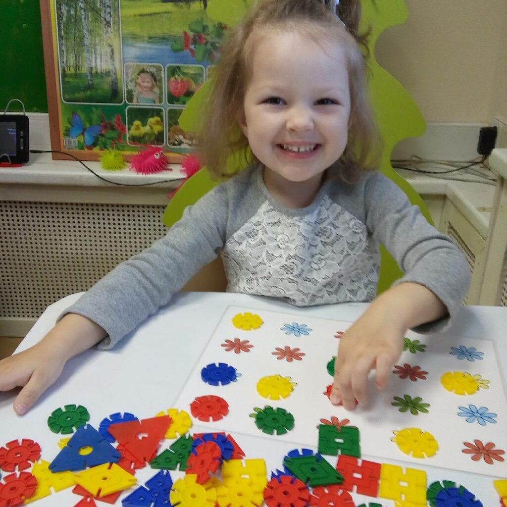 Çocuk gelişim merkezleri Detsky tsentr logiki Lyuboznayka, Moskova, foto