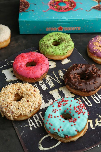 Kahve dükkanları Star Donuts, Yekaterinburg, foto