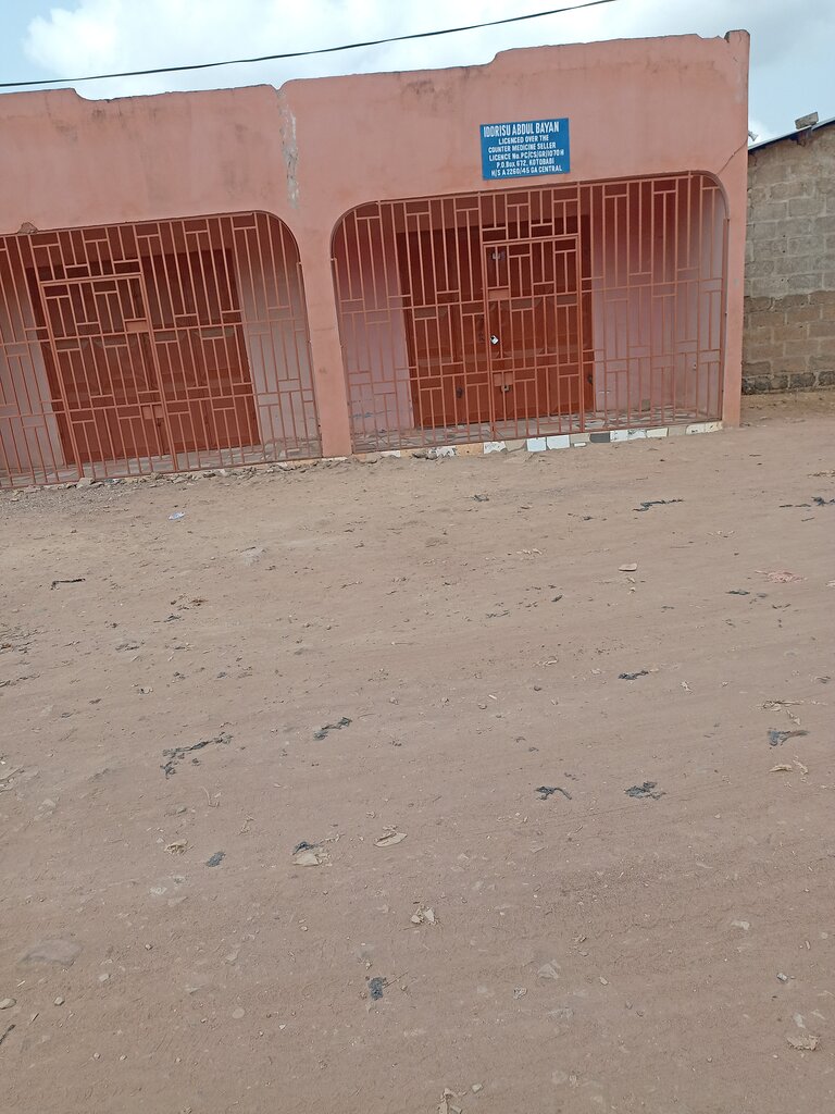 Eczaneler Iddrisu Abdul Bayan, Dünya, foto