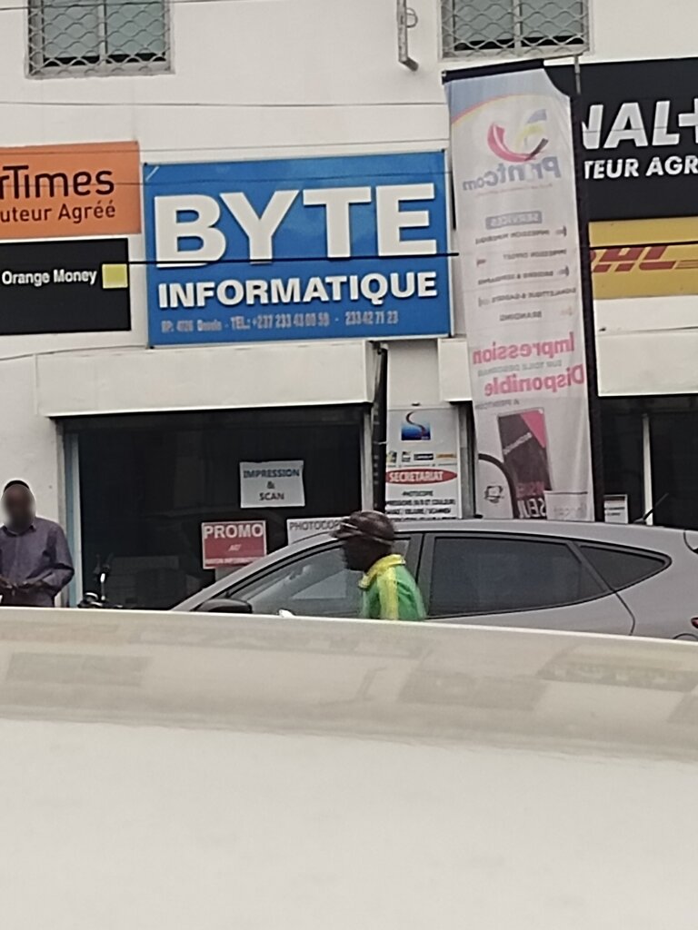 Elektronik eşya mağazaları Byte Informatique SARL, Douala, foto
