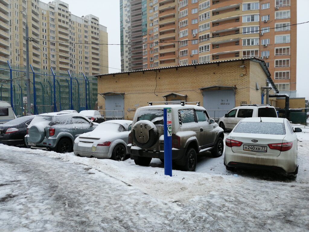 Elektrikli oto şarj istasyonları Electric Vehicle Charging Station, Moskova ve Moskovskaya oblastı, foto