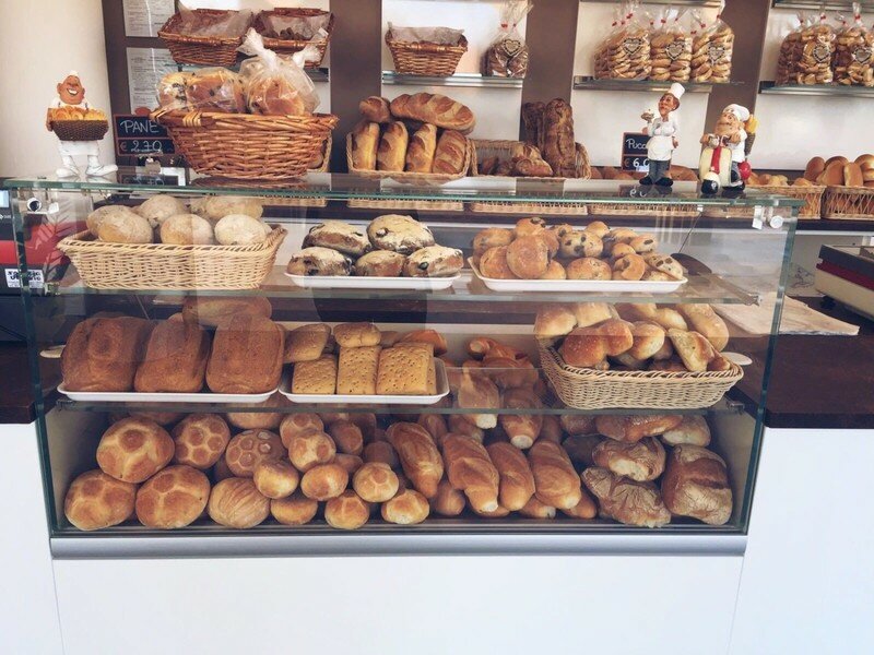 Ekmek fırını Panificio Donfamily, Puglia, foto