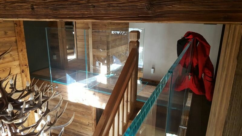 Cam ve cam ürün üreticisi Vetreria Metalvetro, Piyemonte, foto