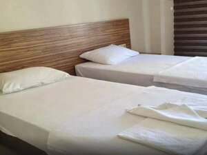 Kent Studyo Hotel (Muğla, Marmaris, İçmeler Mah., 321. Sok., 6), otel  Marmaris'ten