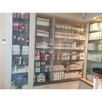 Beauty Centre Jolanda (Speldenmakerstraat No:8), güzellik salonu  's‑Hertogenbosch'tan