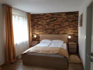 Pintea Chalet (Maramureș), otel  Maramureş'ten
