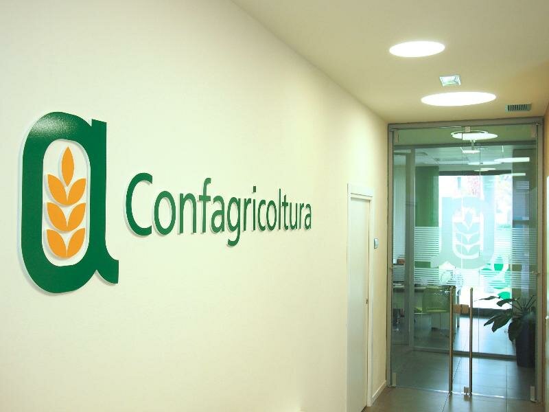 Sendikalar Confagricoltura Cuneo, Cuneo, foto