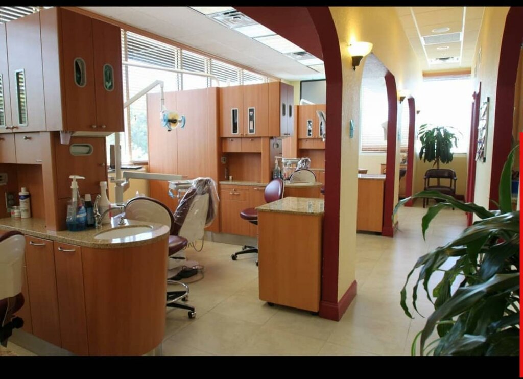 Özel ağız ve diş sağlığı klinikleri ve muayenehaneleri Dr. Dora R. Artiles: Art Dental Clinic, Florida Eyaleti, foto