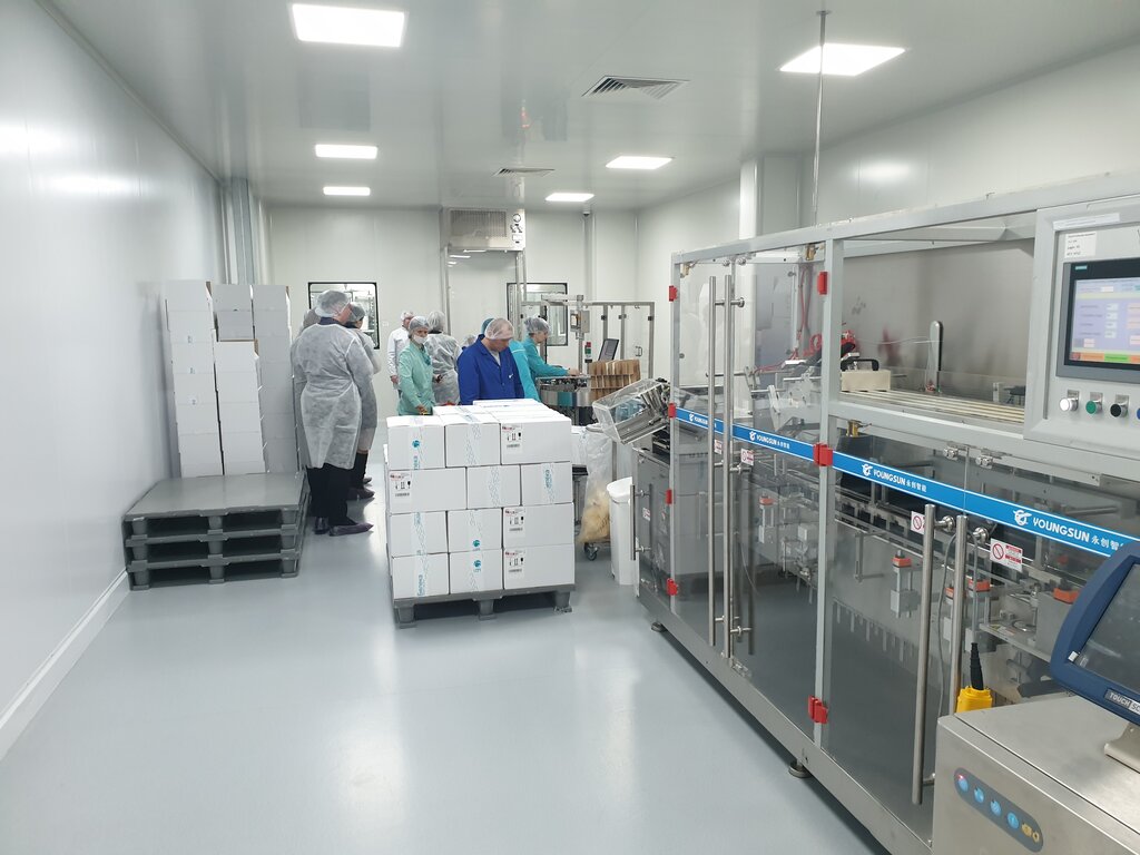 Yem ve yem katkı maddeleri Belekotekhnika, Minskaya oblastı, foto