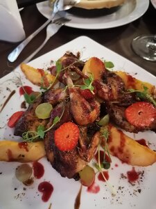 Shalash (Sevastopol, 67K-6, 12-y kilometr, 1), restoran  Sevastopol'dan