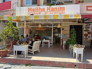 Meliha Hanım Su Böreği - Ev Lezzetleri (Muğla, Marmaris, Sinan Mah., Armutalan Cumhuriyet Cad., 17), kafe  Marmaris'ten