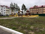 Playground (Yamalo-Nenets Autonomous Area, Muravlenko, mikrorayon Molodyozhny), oyun alanı  Muravlenko'dan