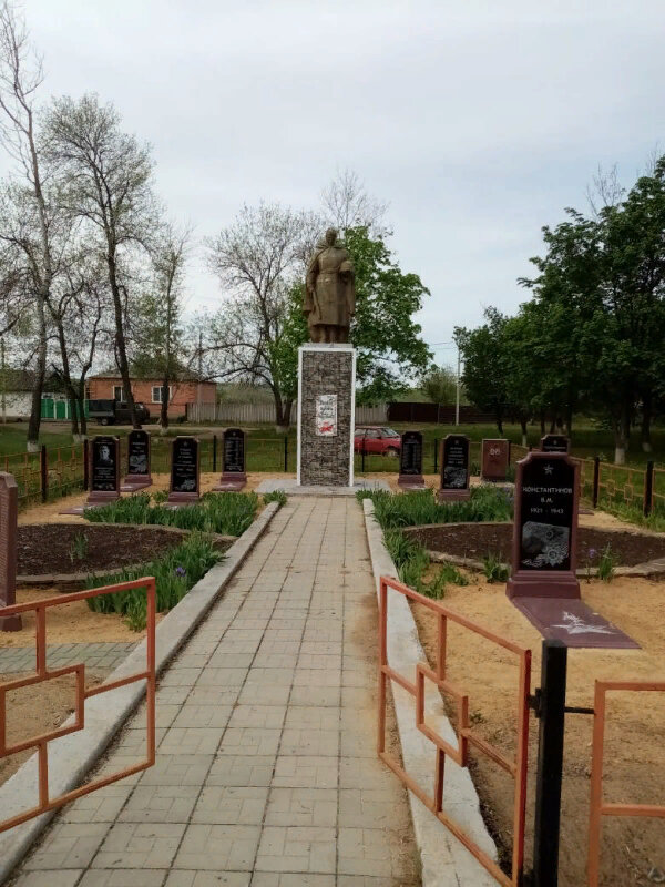 Anıt, heykel Мемориал Великой Отечественной войны, Rostovskaya oblastı, foto