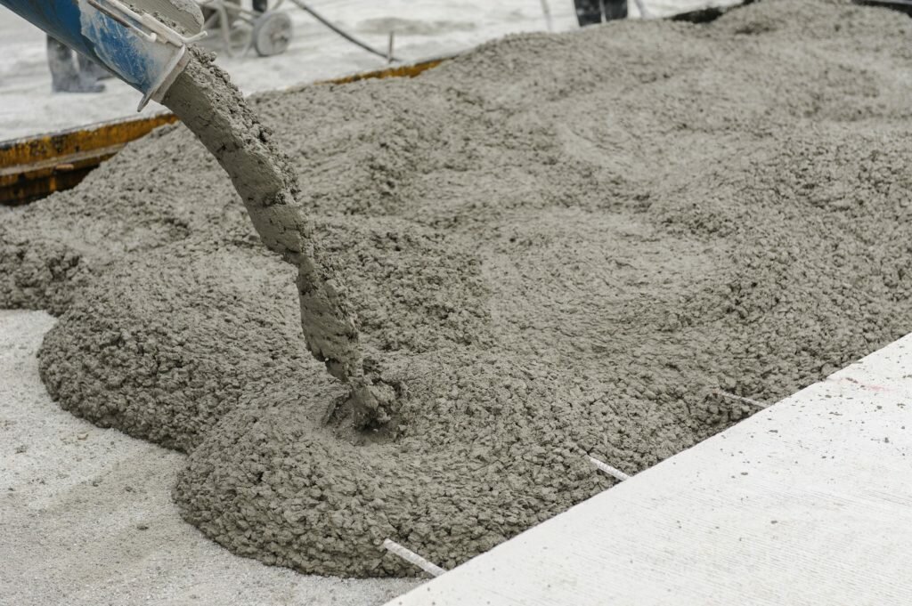 Beton ve beton ürünleri üreticileri Don Monolit Beton, Rostovskaya oblastı, foto