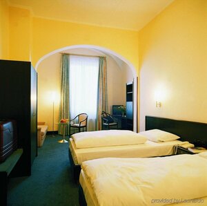 Hotel Mainzer Hof (Kaiserstraße No:98, Mainz), otel  Mainz'den