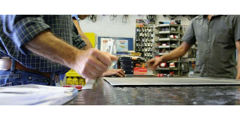 Otomobil yedek parçaları Autoforniture Schillaci, Sicilya, foto